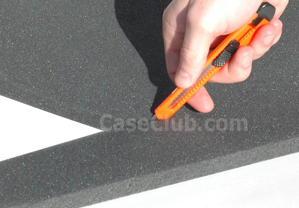 Retractable Razor Blade For Foam Cutting - Case Club