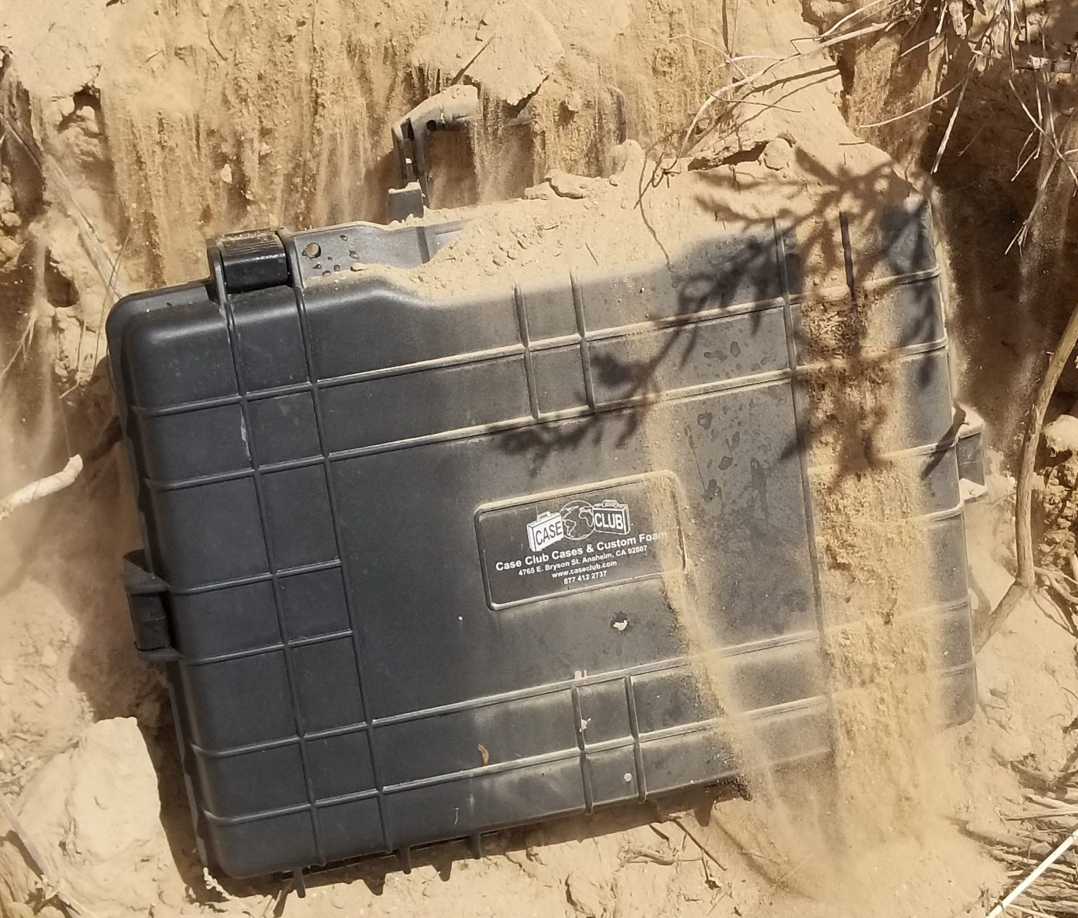 Case Club Uzi Waterproof Heavy Duty Travel Case with Silica Gel