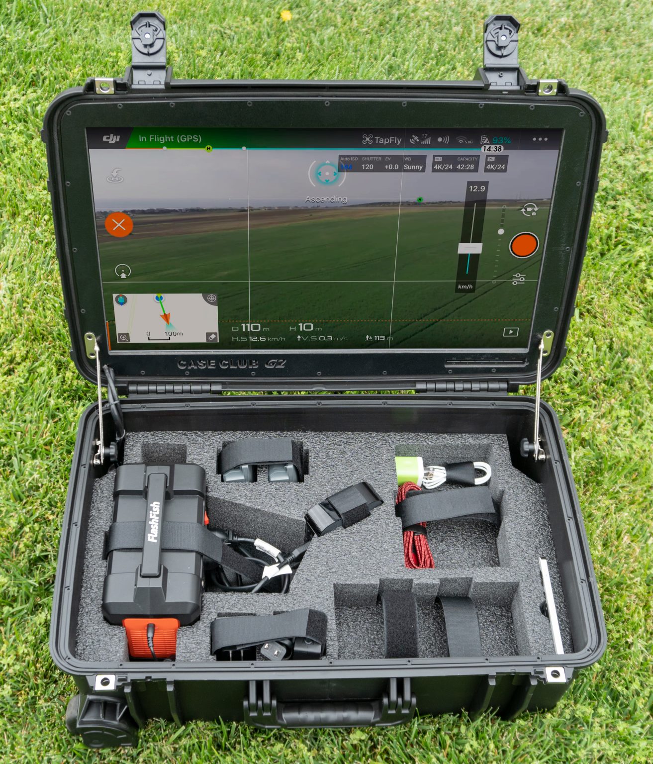Portable Ground Station with Built-in Monitor for DJI Mavic - Case Club