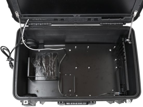 Case Club PC Portable DIY Gaming Station with Built-in Gaming Monitor