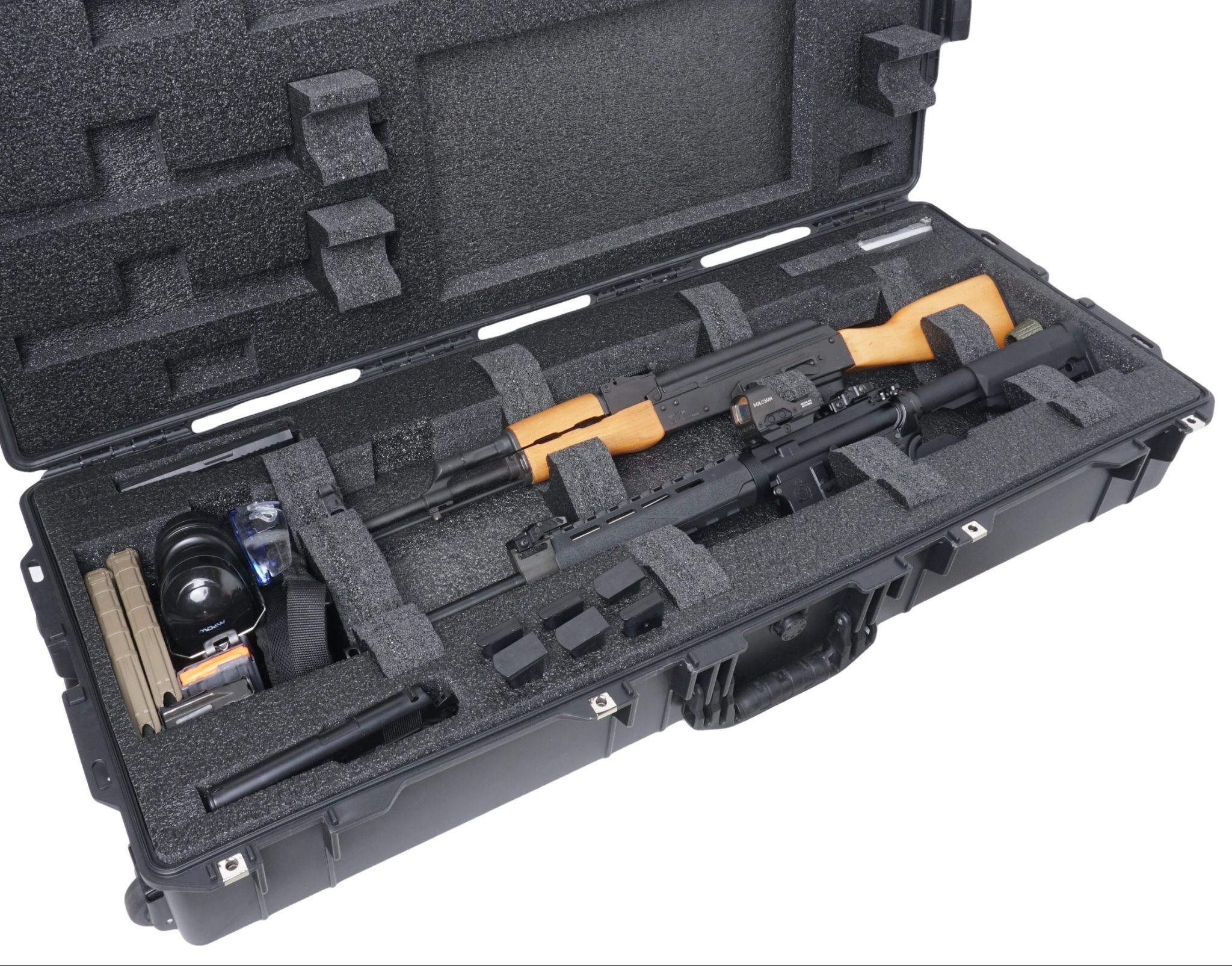 Case Club Multiple 2 Rifle/Shotgun & 3 Pistol Waterproof Shipping Case