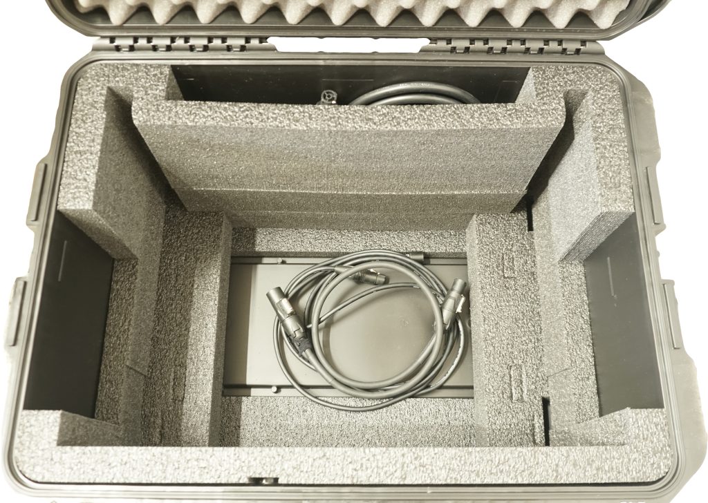 QSC LA108 Powered Line Array Loudspeaker Case - Case Club